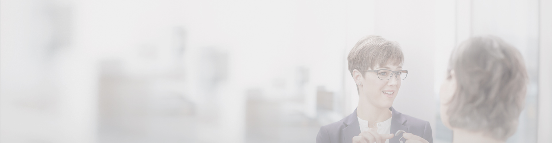 Get help using and taking care of your hearing aids | Oticon